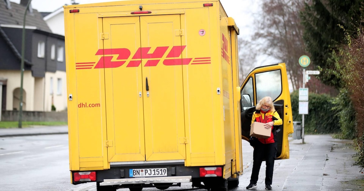 DHL gaat concurrentie met PostNL aan op Nederlandse postmarkt