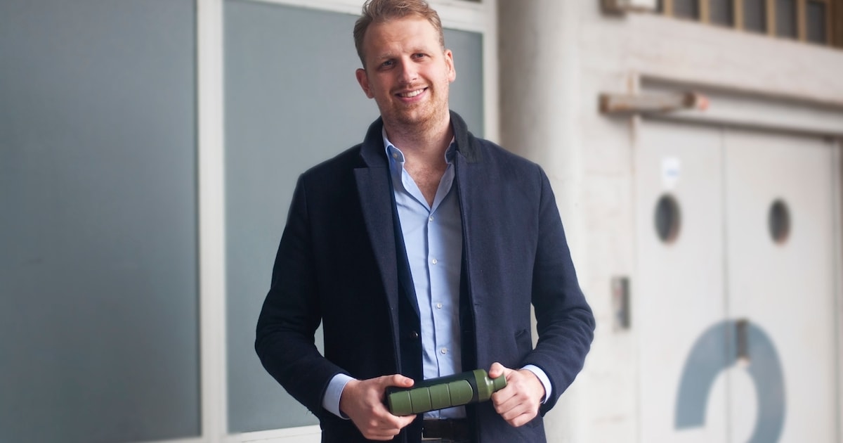 Michel Perridon leert Dragons' Den-deelnemer gas geven met YOS Bottle