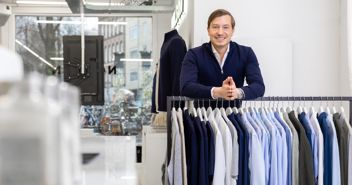 Niek begon met de verkoop van overhemden vanaf zijn zolderkamer, nu ...